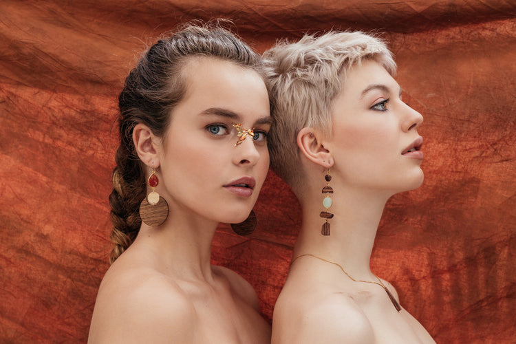 Damen-Overview – Holzschmuck Astwerk