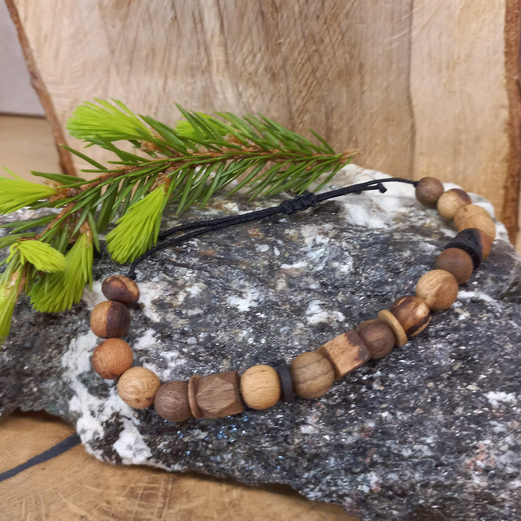 Holzschmuck Astwerk - Natur trifft Design